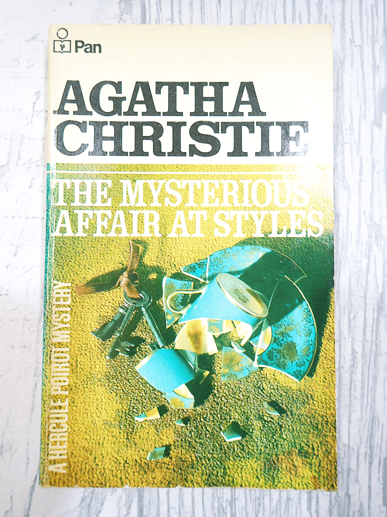 The Mysterious Affair at Styles Agatha Christie Vintage Pan Paperback ...